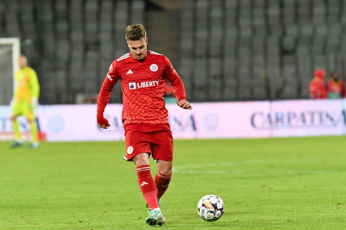 Oțelul pierde încă un jucător de bază! Alex Pop ajunge și el în ...