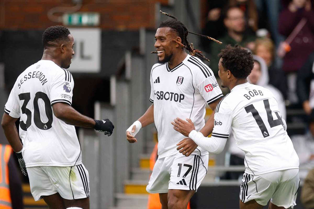 Spurs lose again as first-half goals fire Fulham to 2-1 win | Flashscore.se