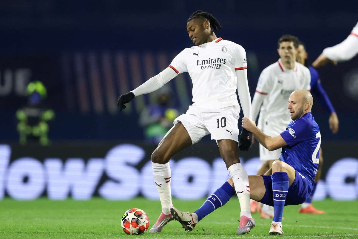 Al Nassr oferece 85 milhões de euros para levar Rafael Leão, AC Milan ...