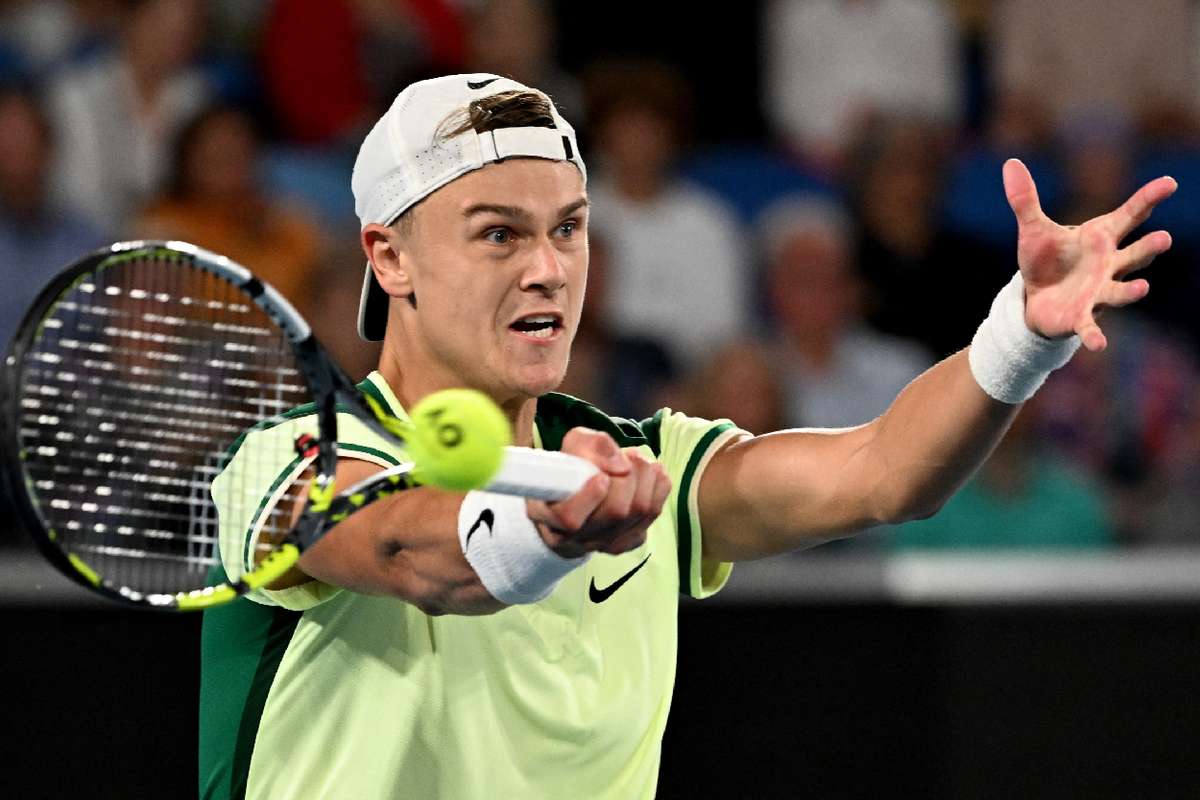 Rune bounced out of Australian Open 2024 by wildcard Cazaux | Flashscore.dk