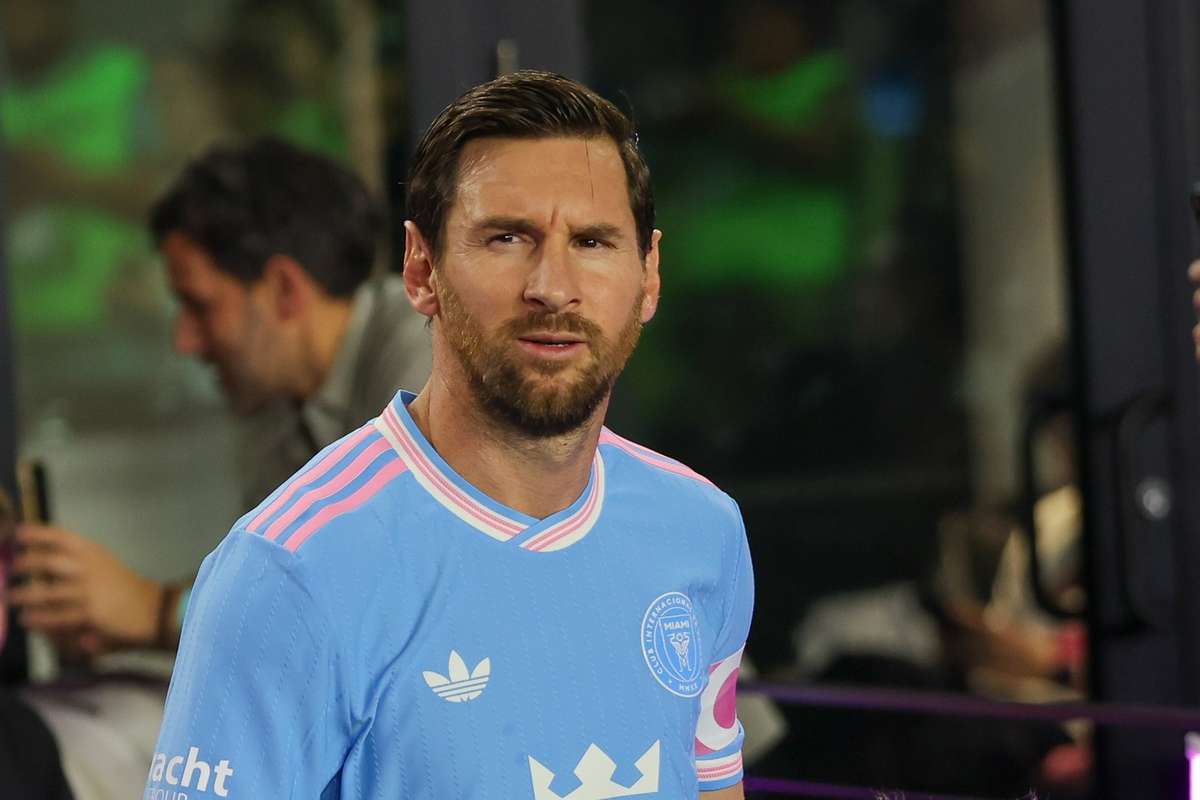 Al-Ittihad president leaves door open to Messi: He rejected €1.4 ...