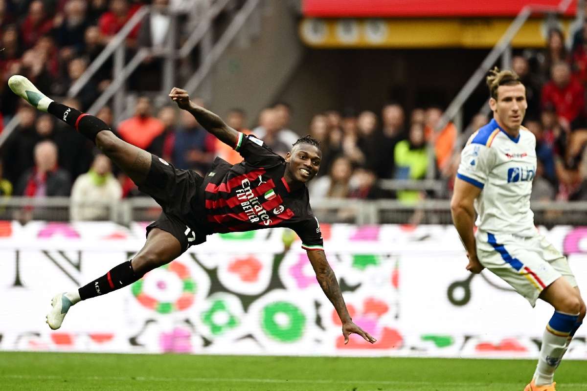 Lukaku y Leao inspirados, Inter y AC Milan se relanzan - TribalFootball.com
