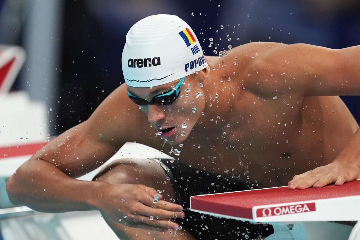 David Popovici a câştigat aurul la Campionatele de înot de la Otopeni ...