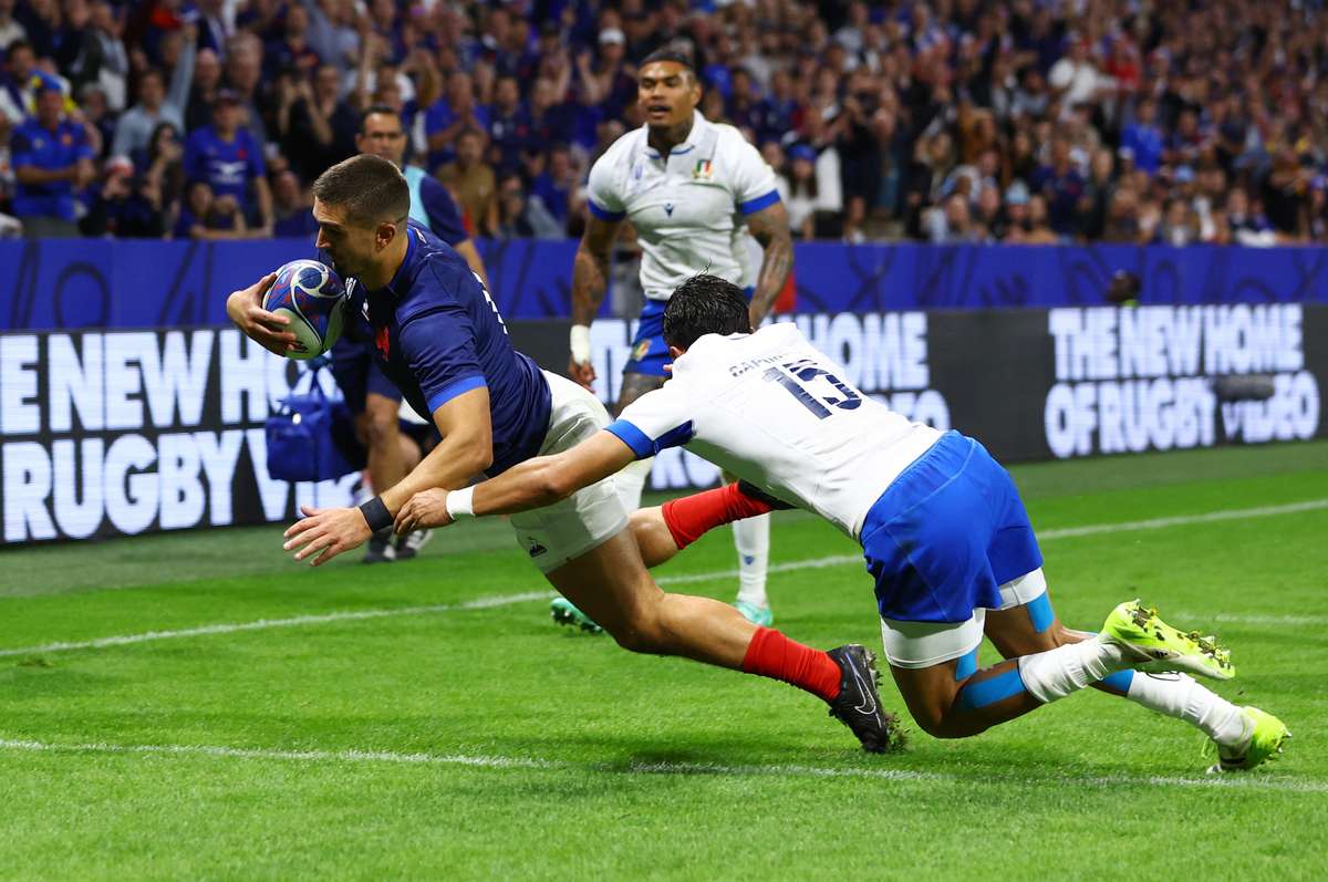 Jalibert's magic helps sweep France past Italy into World Cup quarter ...