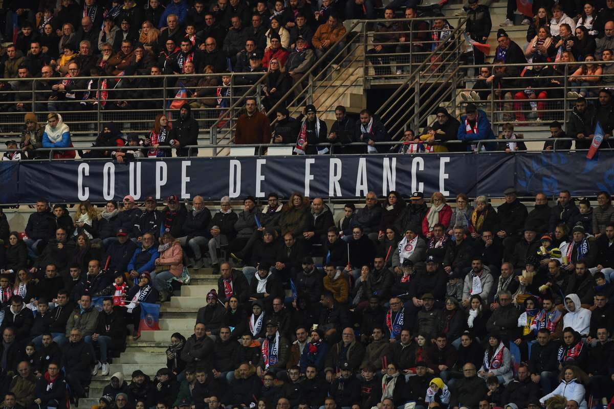 PSG przechodzi w bólach, Montpellier i Strasbourg poza Pucharem Francji ...