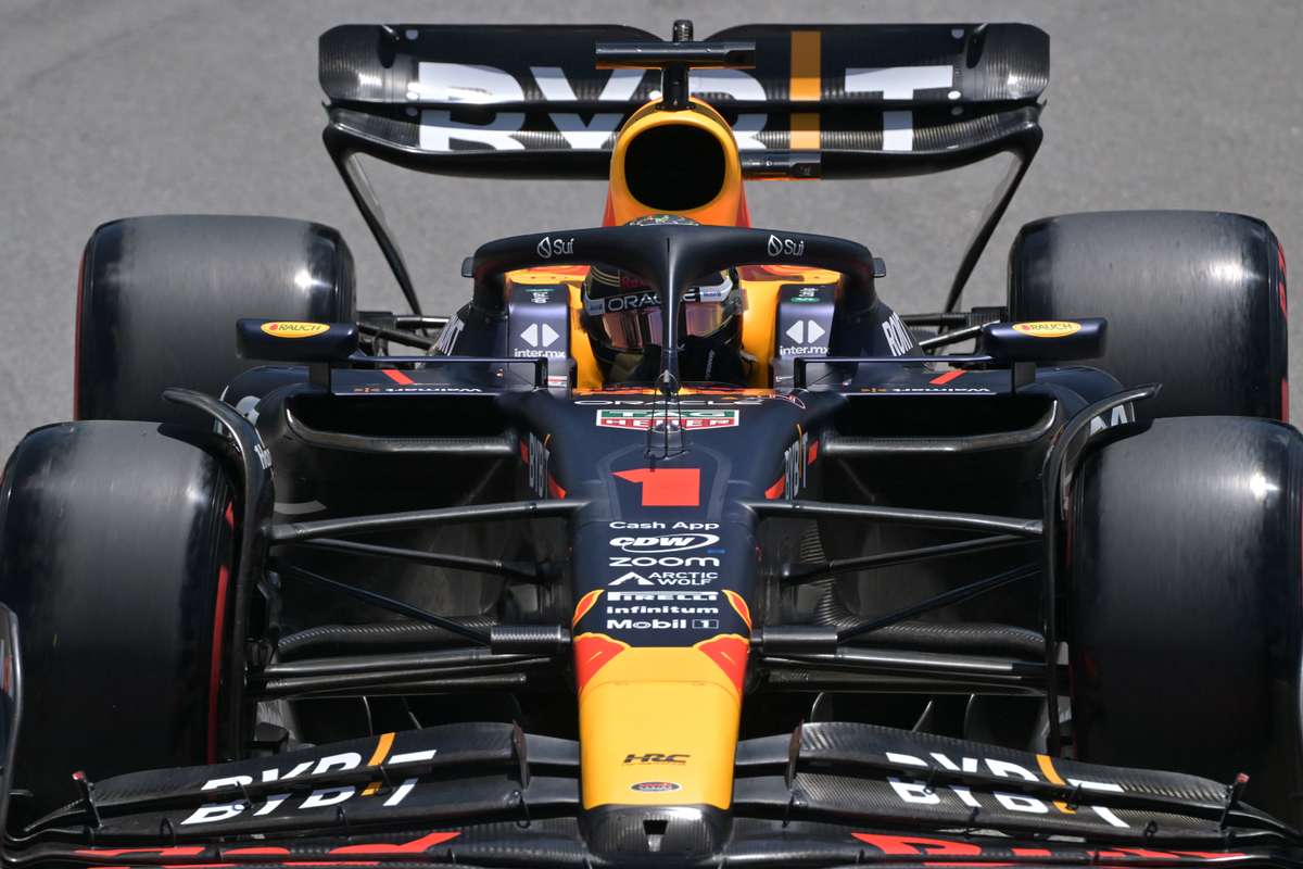 Fórmula 1:Verstappen não deixa migalhas e vence sprint do GP do Brasil | Flashscore.pt