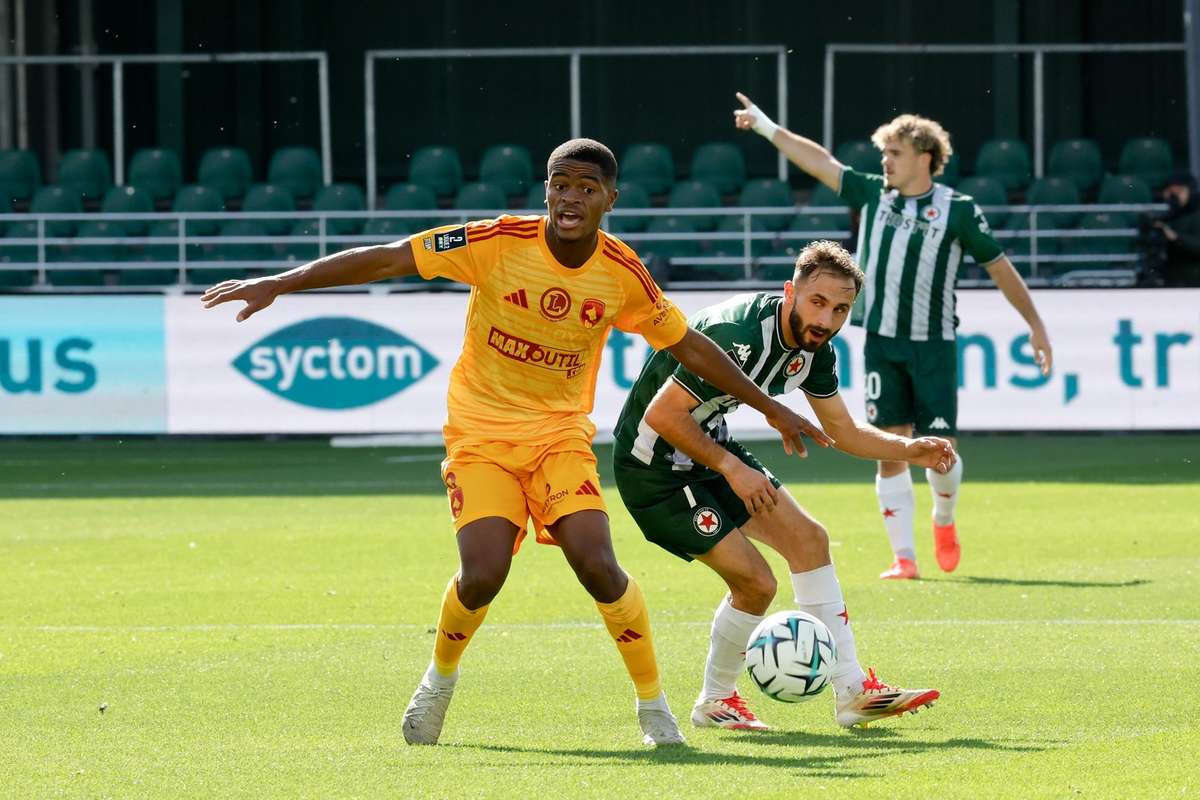 Le Red Star freiné par Rodez, Reims surclassé par Grenoble | Flashscore.fr