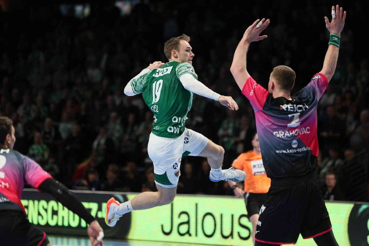 Mathias Gidsel shows his class to lead Fuchse past Wetzlar, as ...