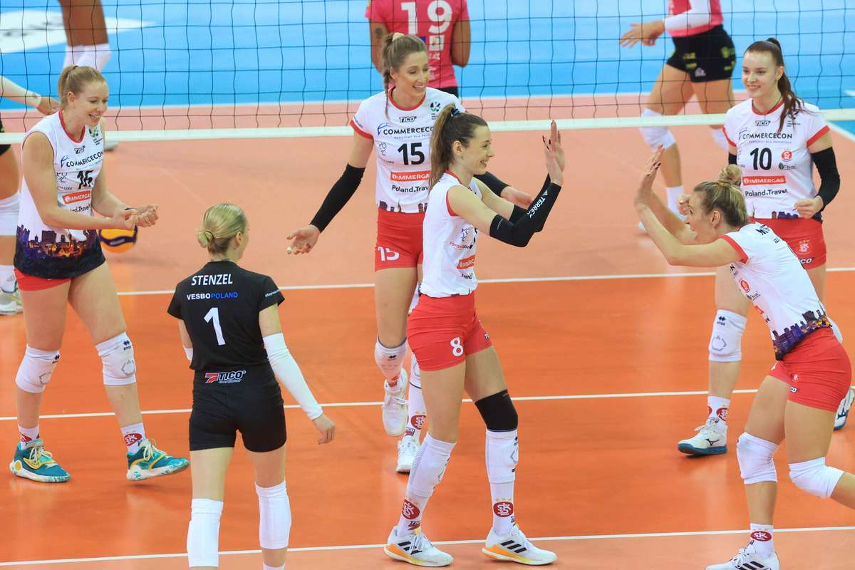 Siatkarki ŁKS Commercecon bezlitosne w rewanżu, mają pewny awans do 1/8 CEV Cup | Flashscore.pl
