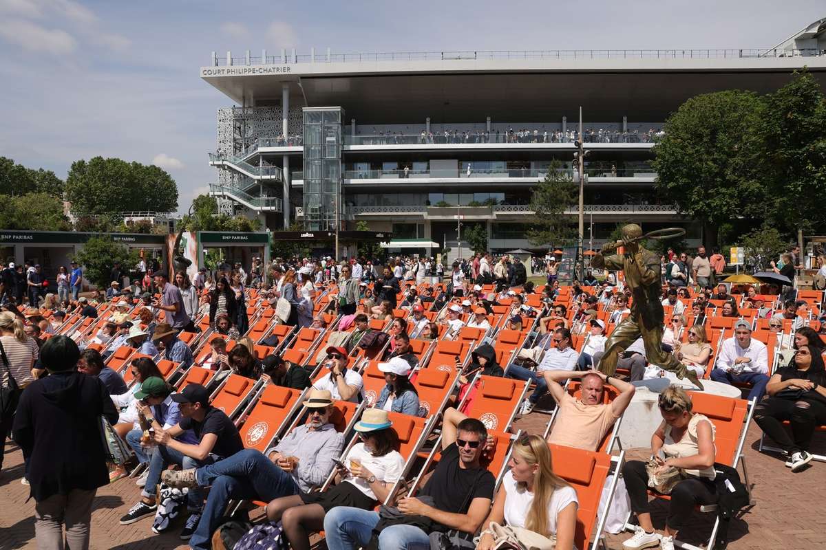French Open now two tournaments in one with sun finally out - opinion ...
