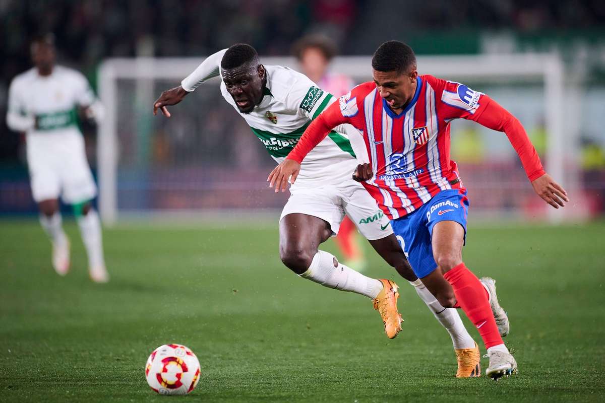 Bambo Diaby, estrela do Elche, confia nas credenciais da equipa na ...