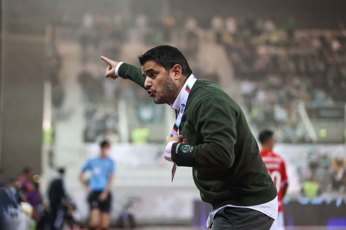 Futsal: Nuno Dias, treinador do Sporting, suspenso por 22 dias | Flashscore.pt