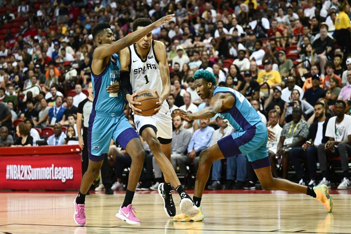 NBA adopts flopping penalty and expands coach's challenges | Flashscore ...