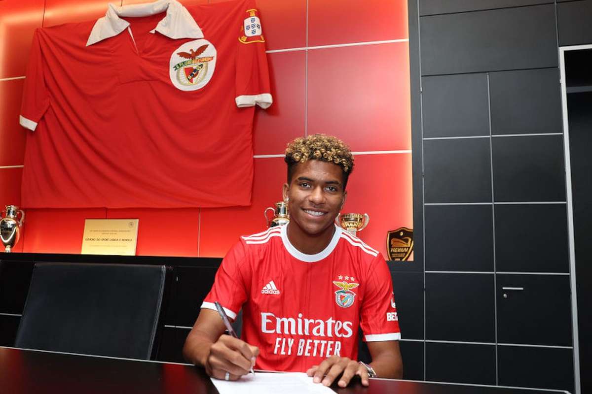 Oficial: Joshua Wynder é reforço do Benfica | Flashscore.pt