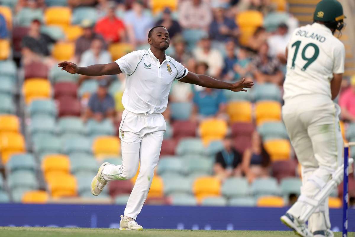 Australia take Head-start in first test against South Africa ...