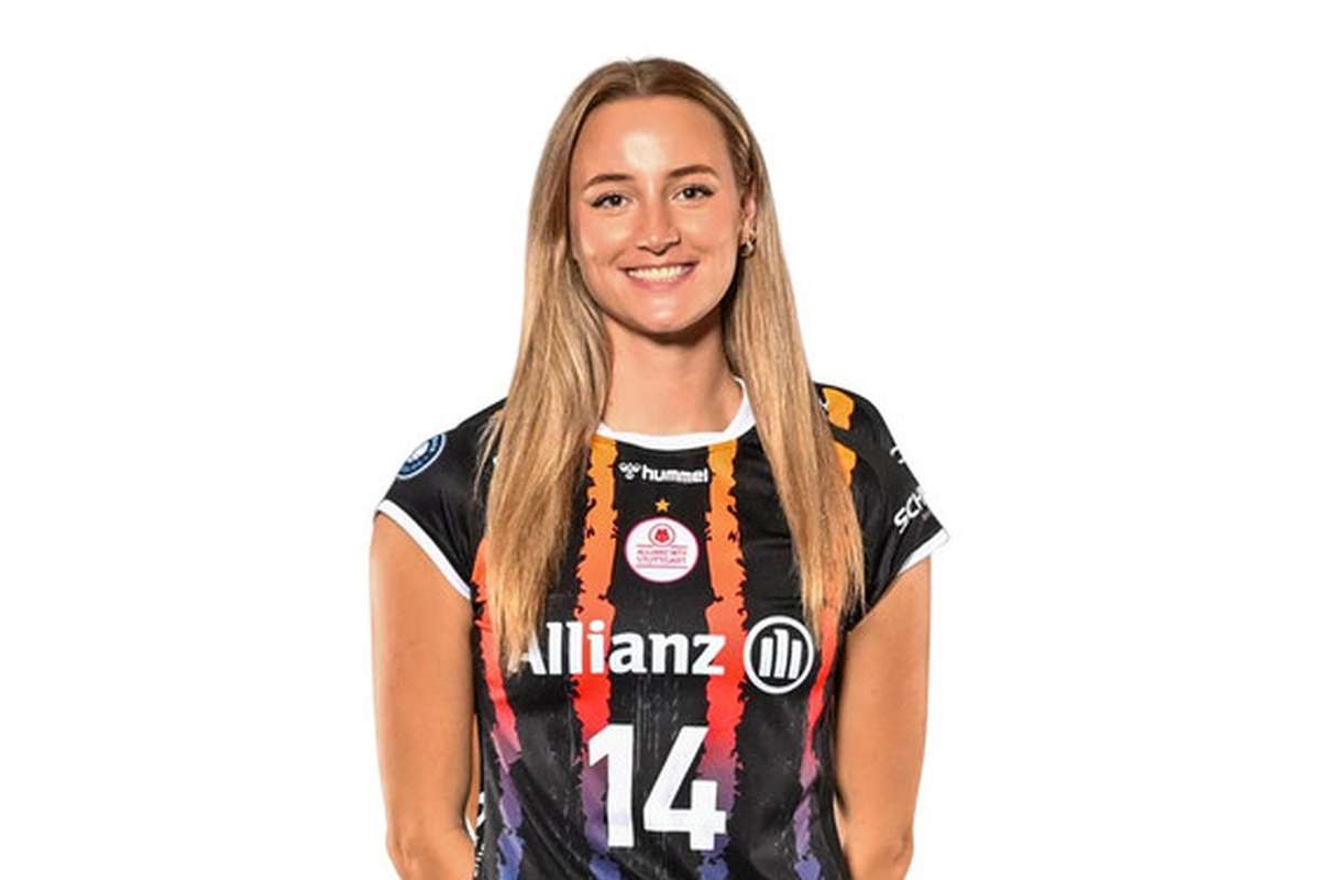 Voleibol: Central canadiana Kelsey Velman reforça FC Porto | Flashscore.pt