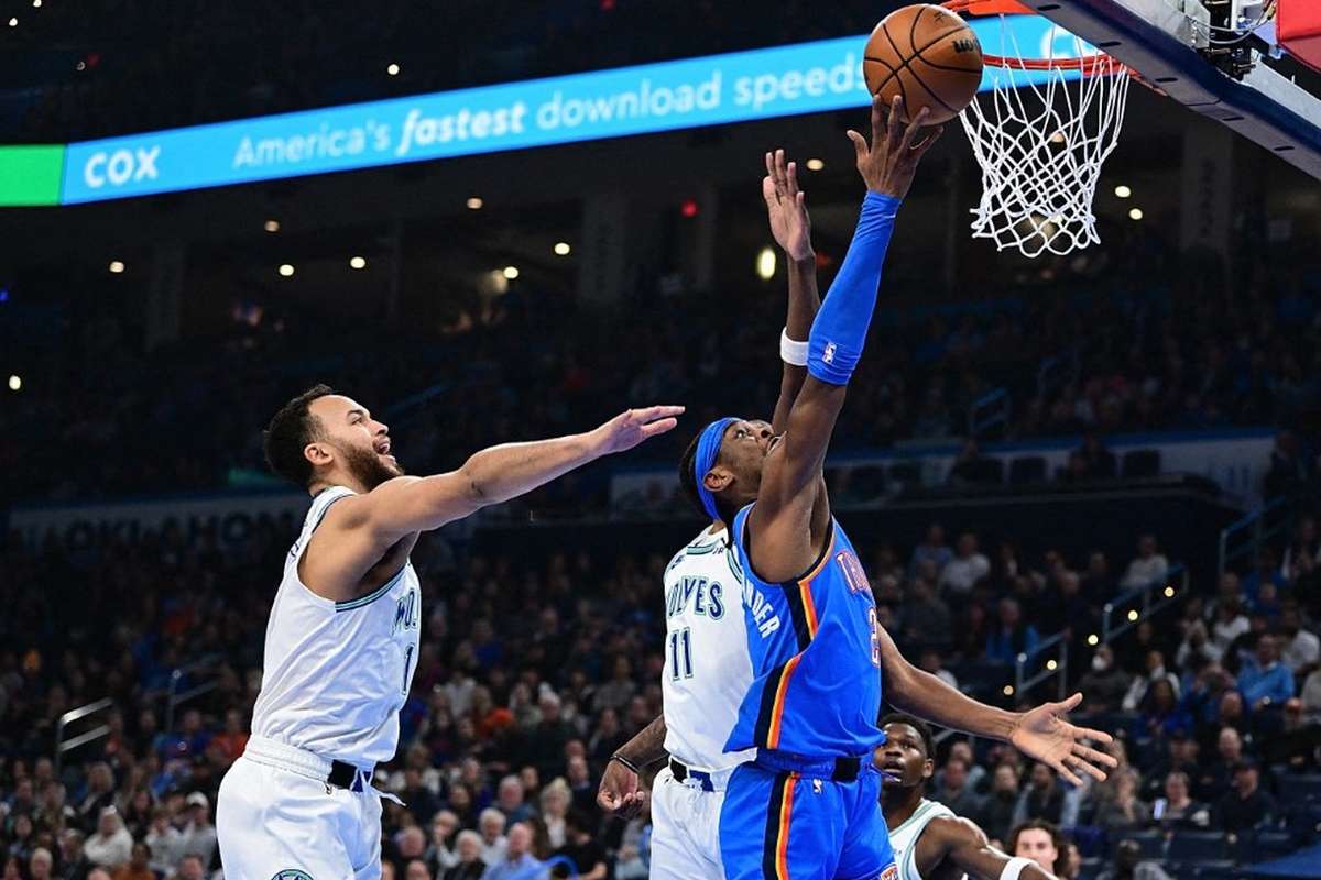 Minnesota au sommet à l'Ouest, "Doc" perd sa première avec Milwaukee ...