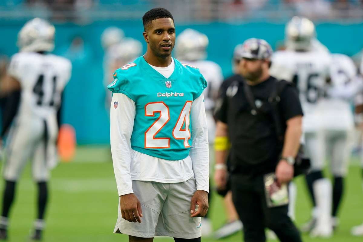 Jones kritisiert die NFL: "Kann nicht rennen oder springen" | Flashscore.de