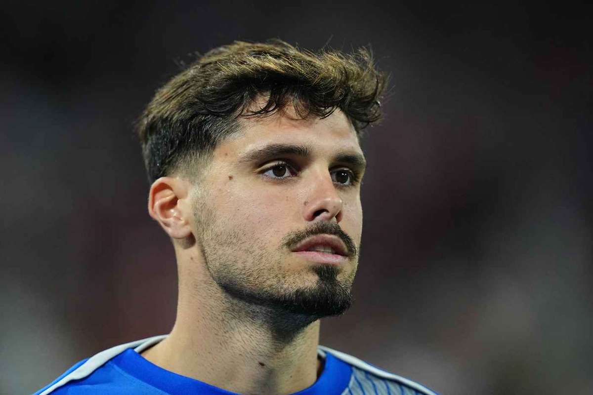 Pedro Neto Reveals ‘Pride’ at Facing Jose Mourinho for Impact on ...