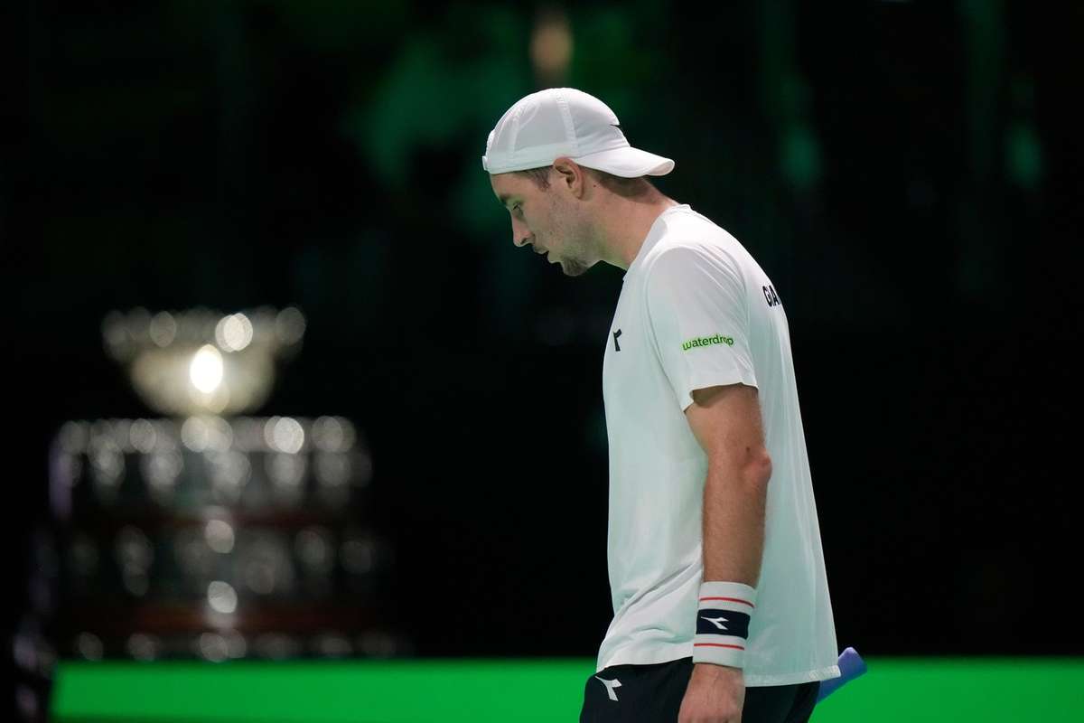 Struff verliert Nervenspiel gegen Etcheverry im Davis Cup: Deutschland ...