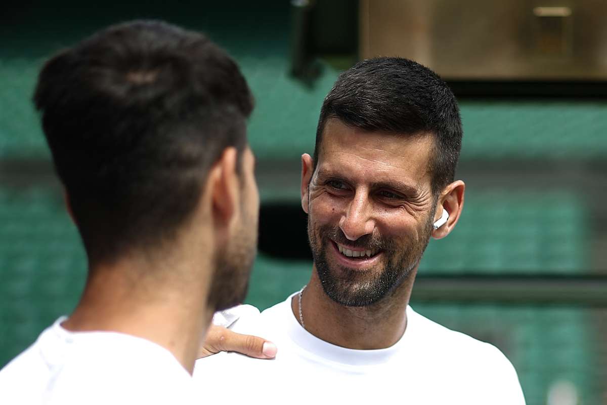 Djokovic 'pain free' ahead of Wimbledon after Medvedev exhibition win ...