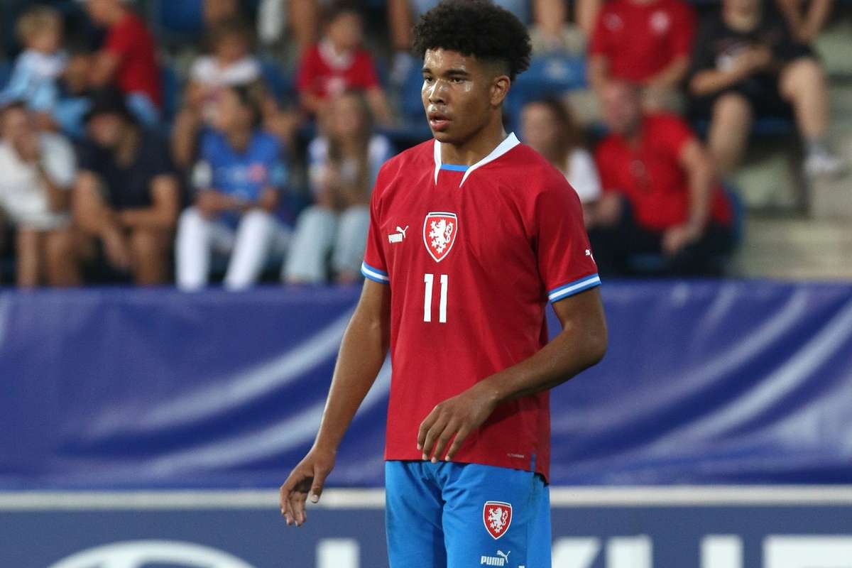 Kabongo vystřelil v závěru naději, jednadvacítka s Islandem přesto ...