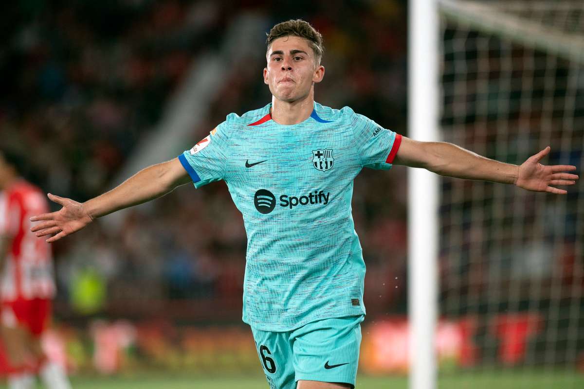 Fermin Lopez double fires Barcelona to hard-fought win over relegated ...