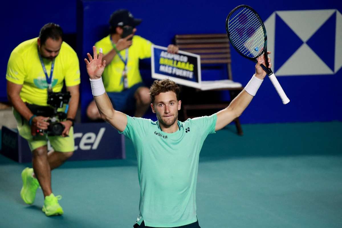 Ruud outlasts Rune in physical battle to join De Minauar in Acapulco ...