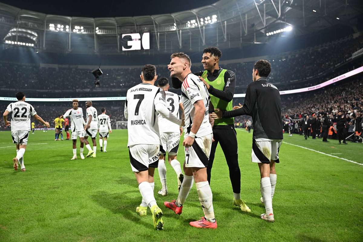 Super Lig: Besiktas stun Fenerbahce before referee drama hits ...