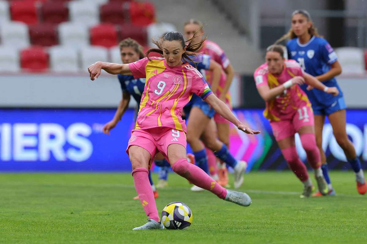Feminino: Caroline Weir assina com o OL Lyonnes até 2029 | Flashscore.pt