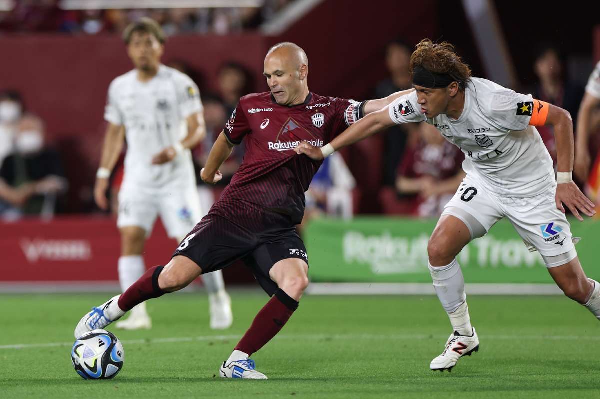 Andres Iniesta plays last game for Japanese club Vissel Kobe ...