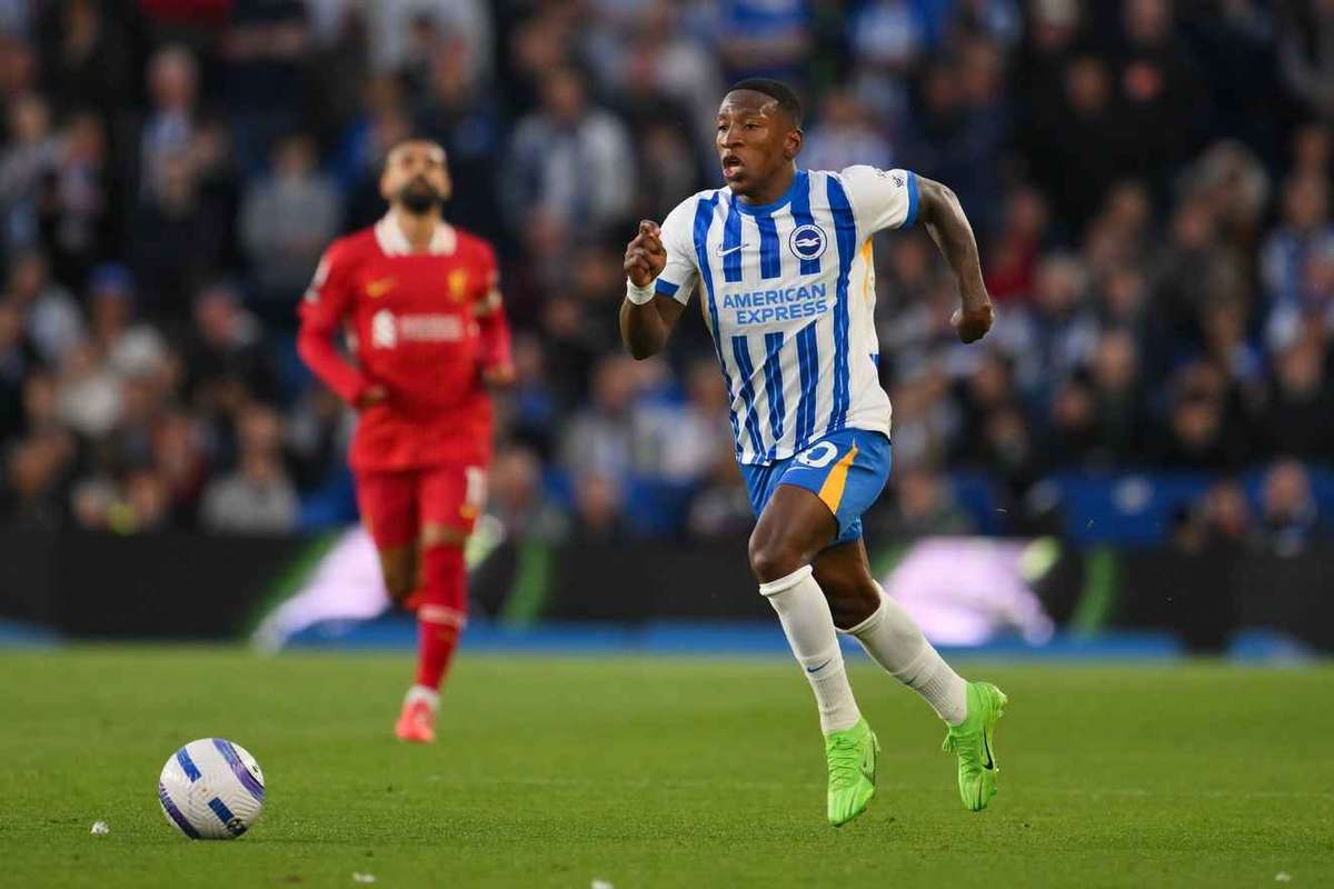 AC Milan seal deal for Brighton defender Pervis Estupinan ...