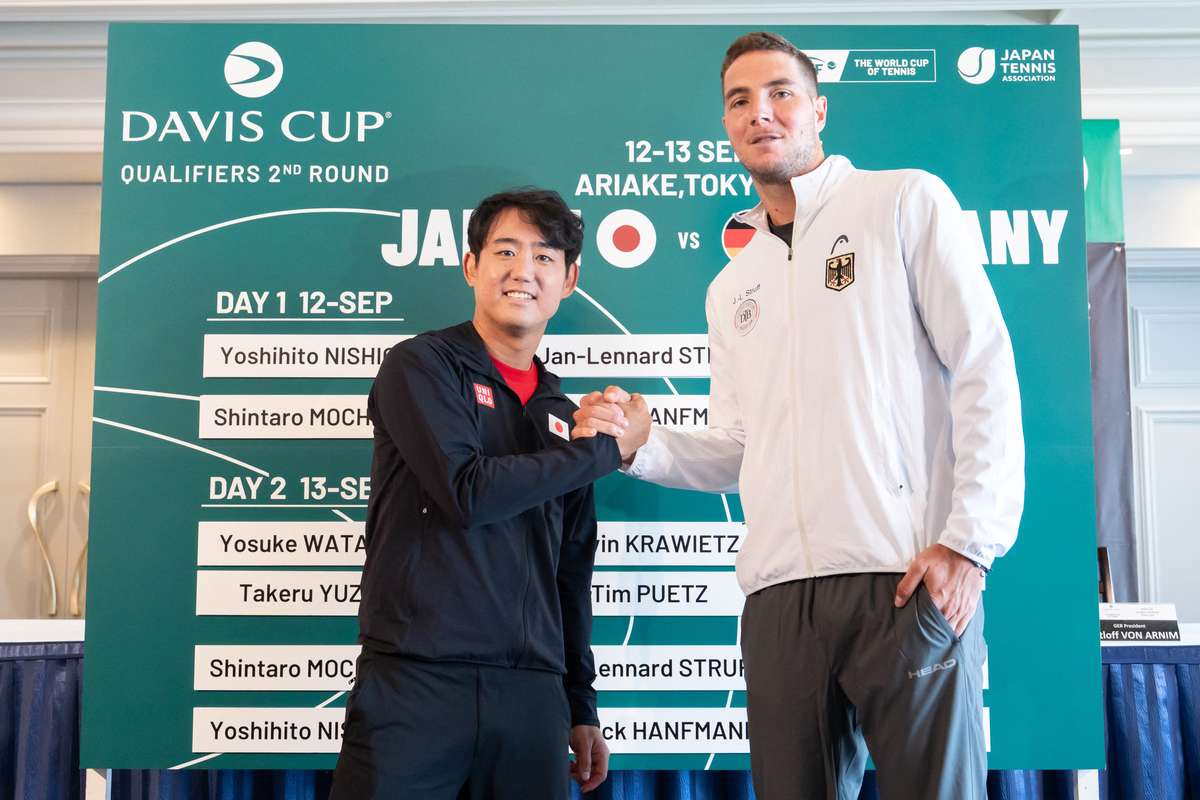 "Brutal toughes Match": Struff bringt Deutschland im Davis Cup in ...