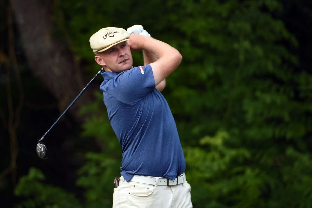 Harry Hall continues blistering start to lead by three at Charles Schwab Challenge | Flashscore ...