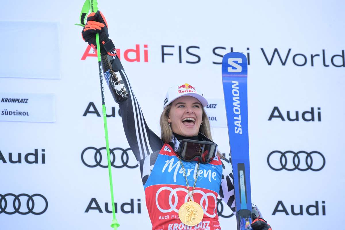 Alice Robinson wins giant slalom after four-year wait for World Cup ...