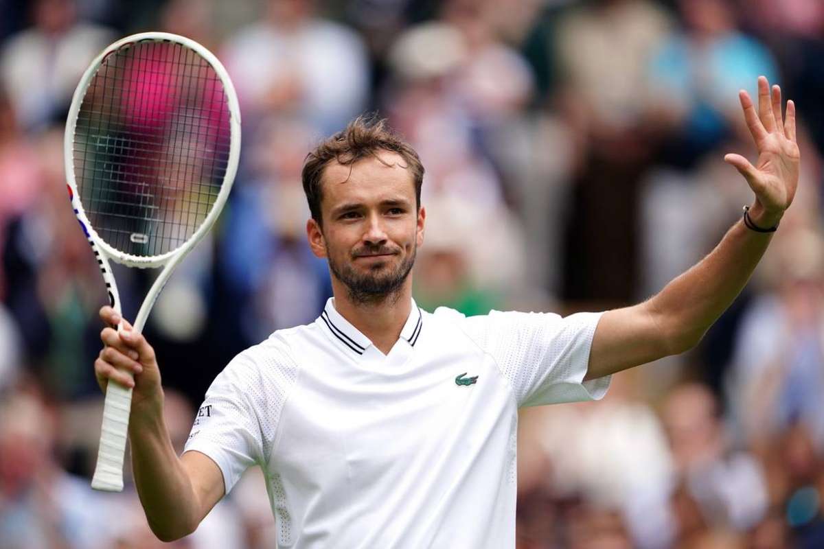 Dannil Medvedev's class overcomes young Briton Arthur Fery at Wimbledon ...