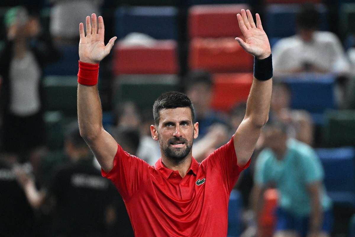 Djokovic suffers but survives in Shanghai opener against Cilic, Shelton beaten | Flashscore.com
