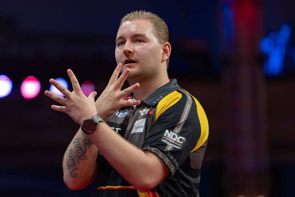 Van den Bergh hits nine-darter as Cross survives scare and Wright exits ...