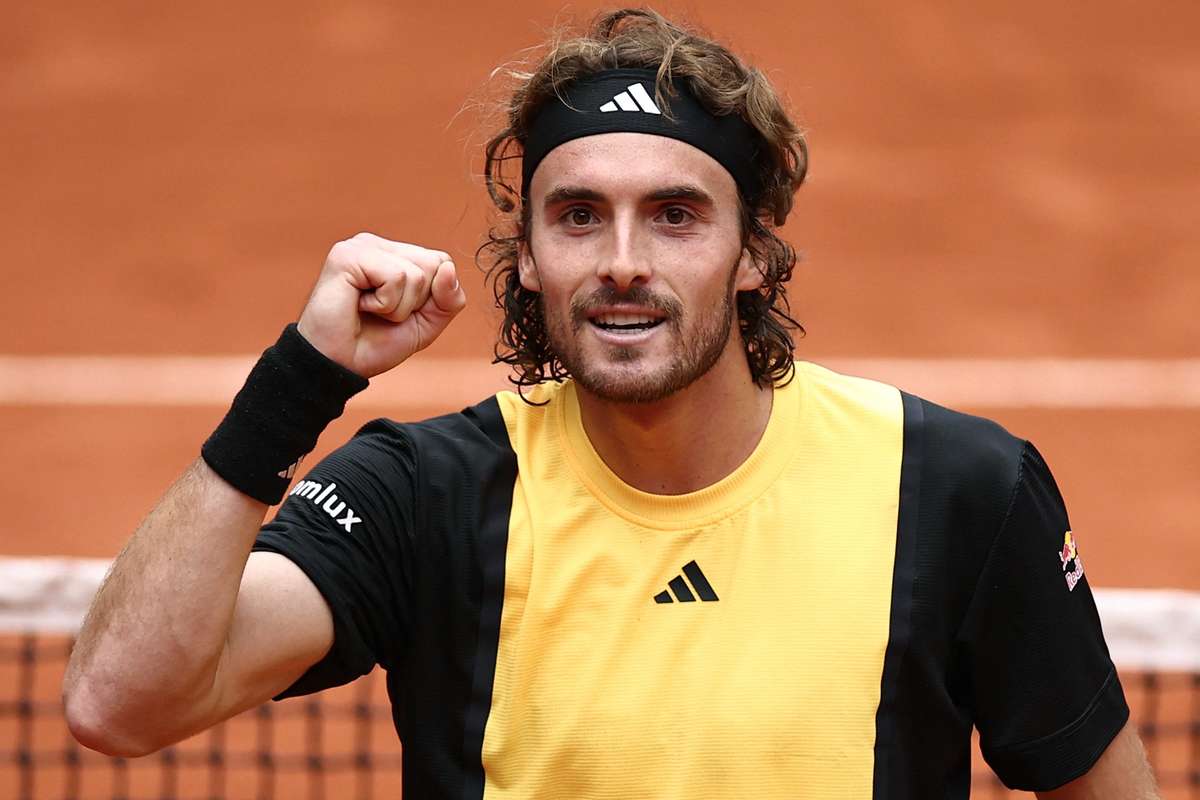 Roland Garros | Tsitsipas vence a Arnaldi y será rival de Alcaraz en cuartos | Flashscore.co