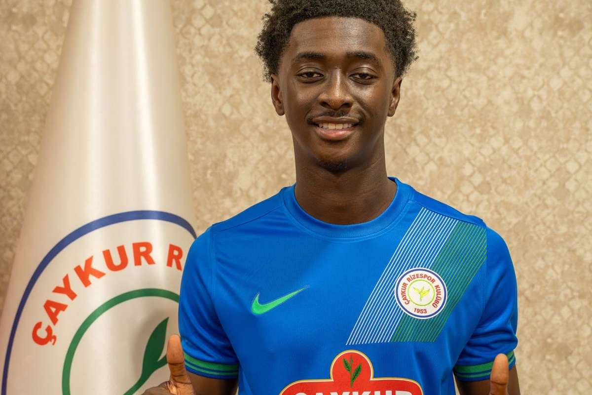 DONE DEAL: Palace winger Rak-Sakyi moves to Caykur Rizespor ...