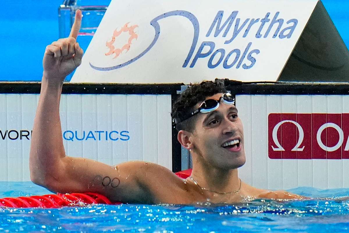 Hugo González vuelve a conseguir medalla: es campeón del Mundo en 200 ...