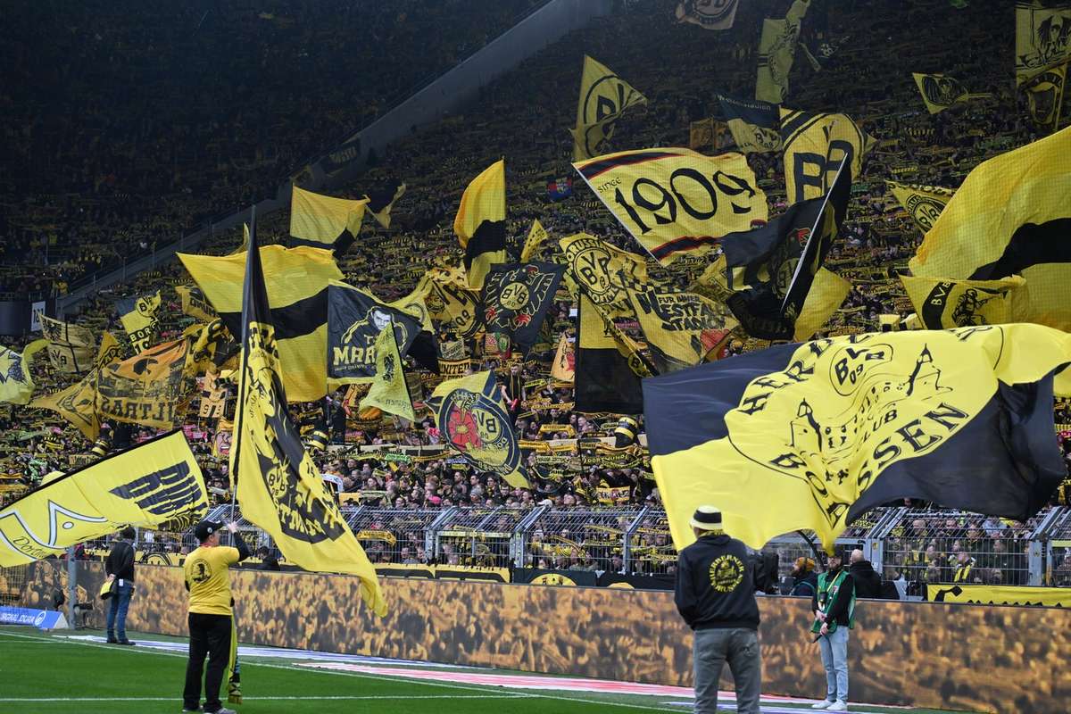 50 Jahre Westfalenstadion - sieben besondere BVB-Spiele | Flashscore.de