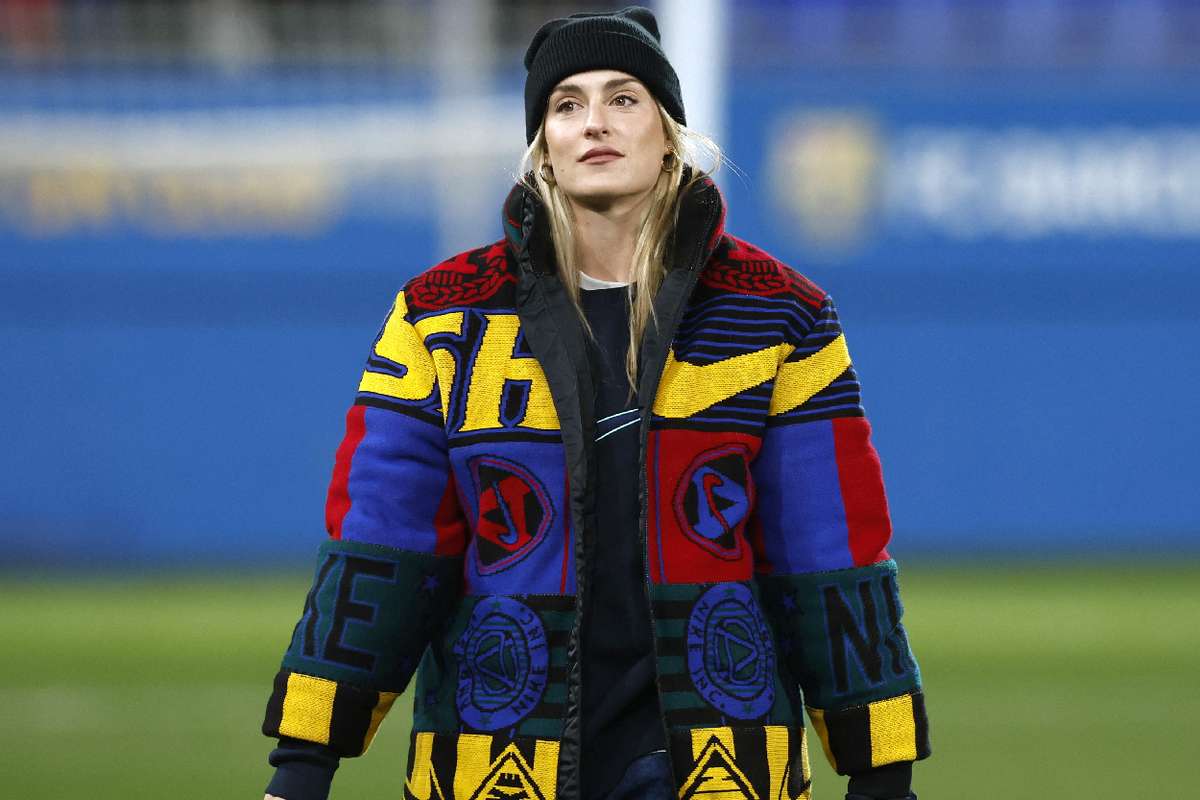 Spain star Alexia Putellas extends Barcelona contract until 2026 ...