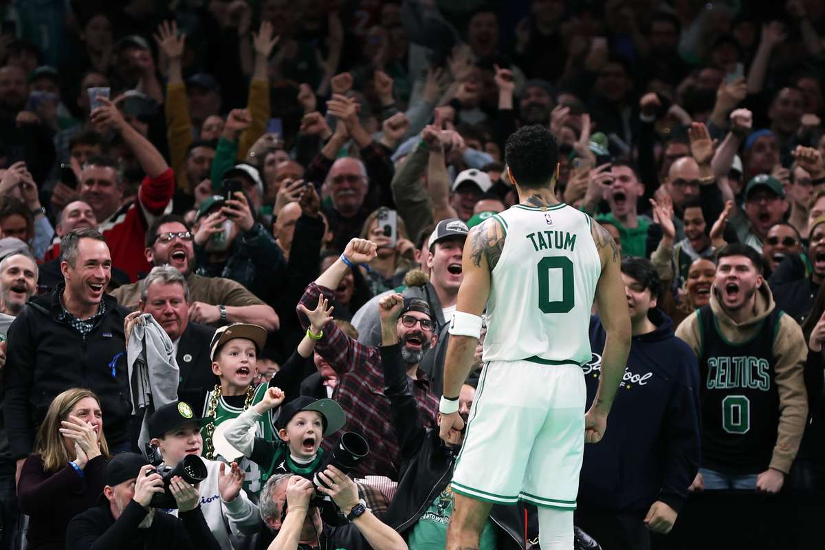 Cette nuit, grâce à Tatum, les Celtics ont tenu tête aux Bulls ...