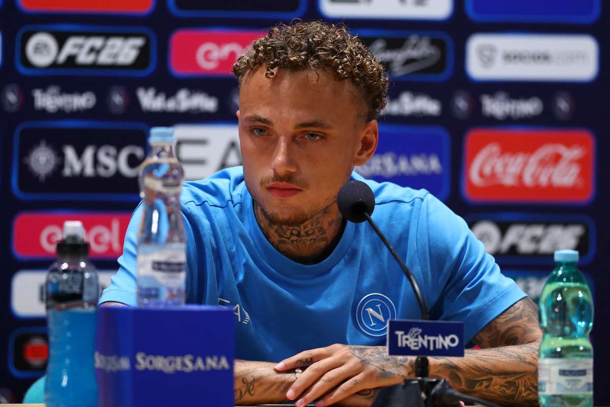 Noa Lang wants to become a complete player at Napoli: 'Conte is perfect' | Flashscore.co.za