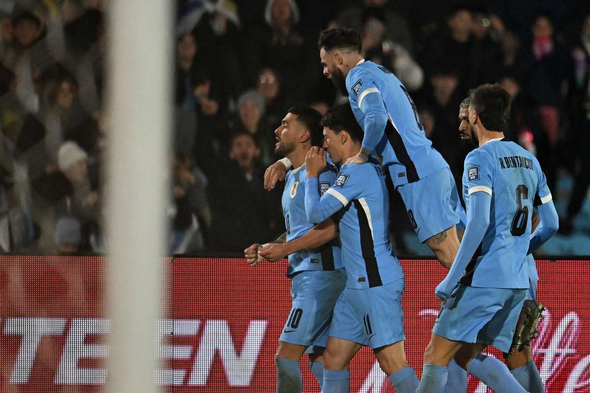 Uruguay beat Venezuela to put themselves within touching distance of ...