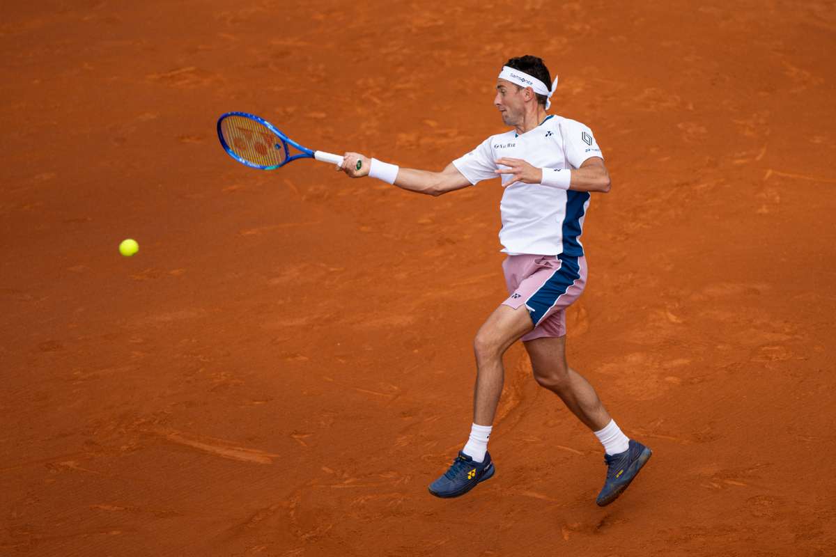 Holder Casper Ruud joins Holger Rune in Barcelona Open quarter-finals ...