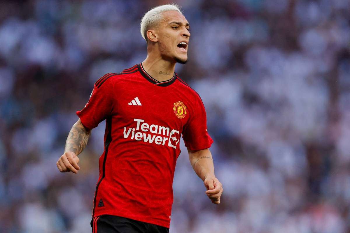 Antony 'in consideration' for possible Man Utd return against ...