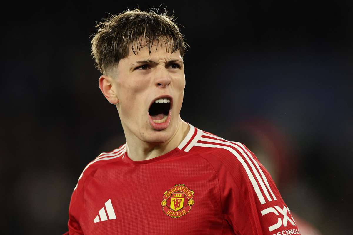 Chelsea sign Alejandro Garnacho from Man Utd for £40m | Flashscore.co.uk