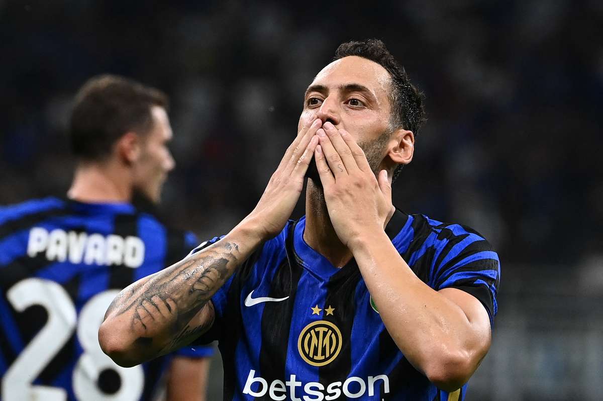 Champions Inter Milan click into gear to secure Serie A win against ...
